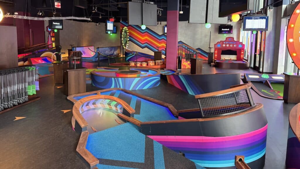 Puttshack Opens North Loop Location - North Loop Neighborhood Association