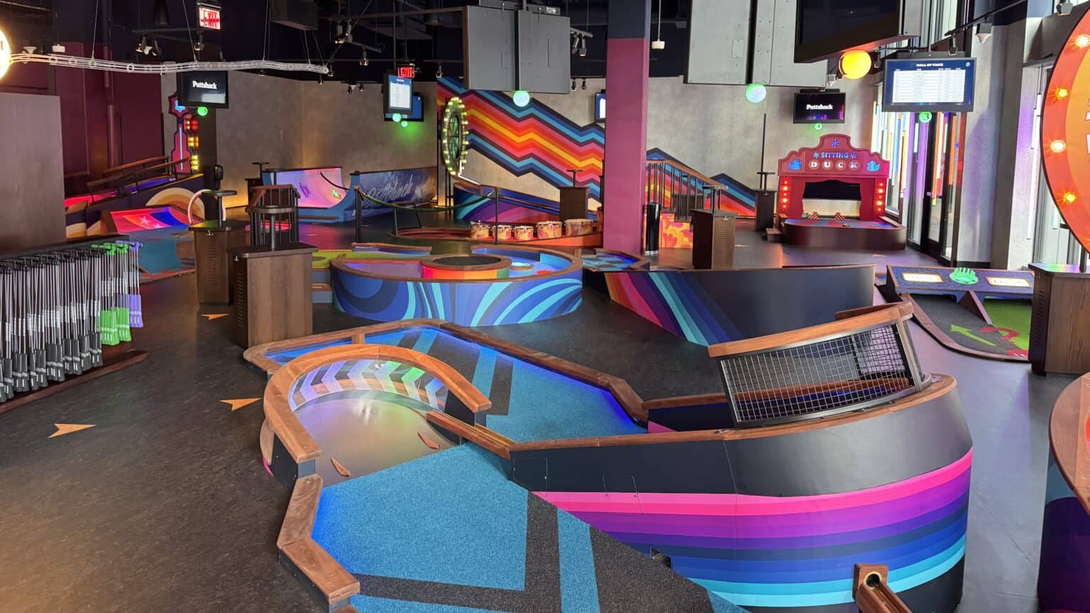 Puttshack Opens North Loop Location - North Loop Neighborhood Association